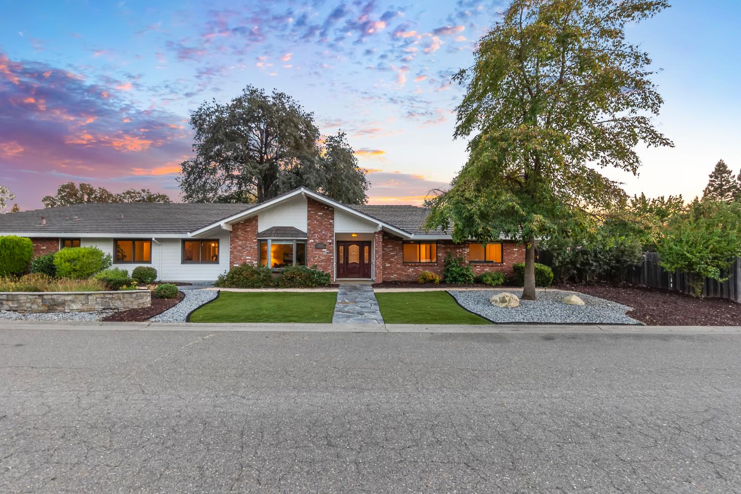 8820 Ridge Hill Ct, Orangevale, CA 95662 - MLS 225112558 - Coldwell Banker