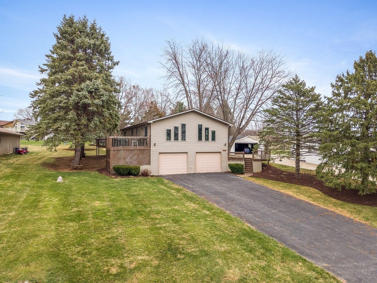 1559 Pier Dr, Lake Summerset, IL 61019 - MLS 202500780 - Coldwell Banker