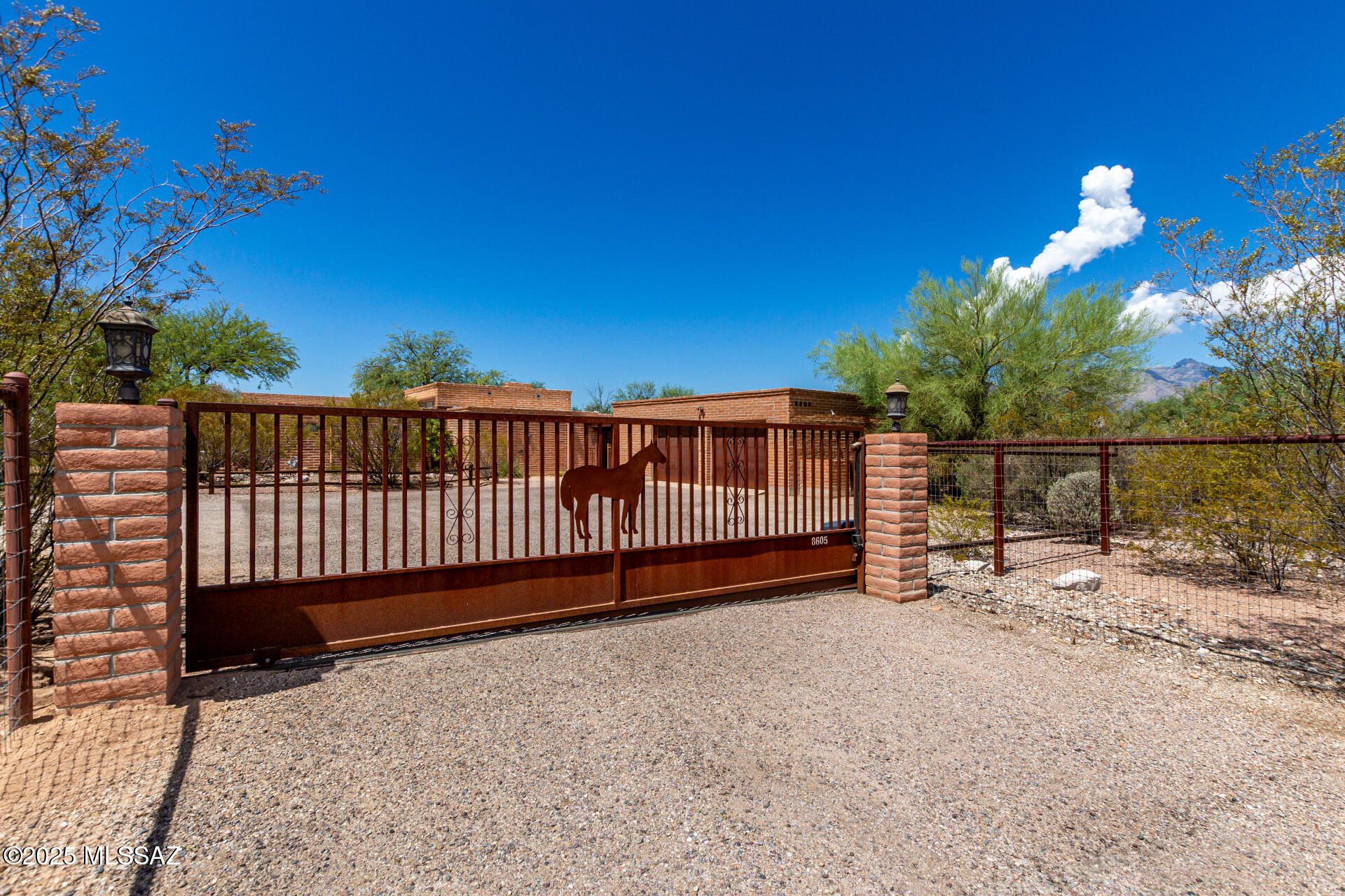 8605 E Tanque Verde Rd, Tucson, AZ 85749 - MLS 22524175 - Coldwell Banker