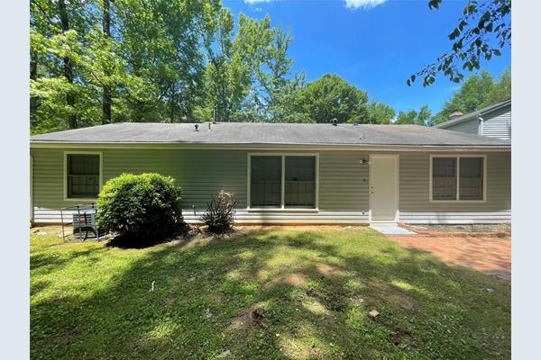 896 Hemingway Rd, Stone Mountain, GA 30088 - MLS 7415811 - Coldwell Banker