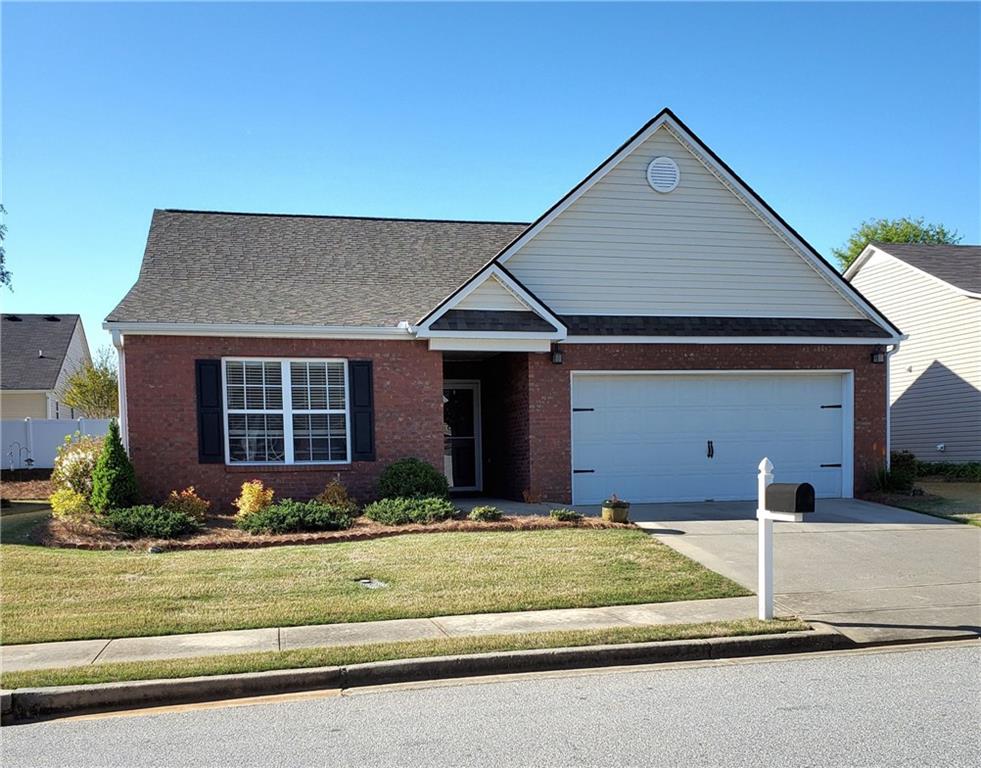 806 Village Pl, Loganville, GA 30052 - MLS 7206435 - Coldwell Banker