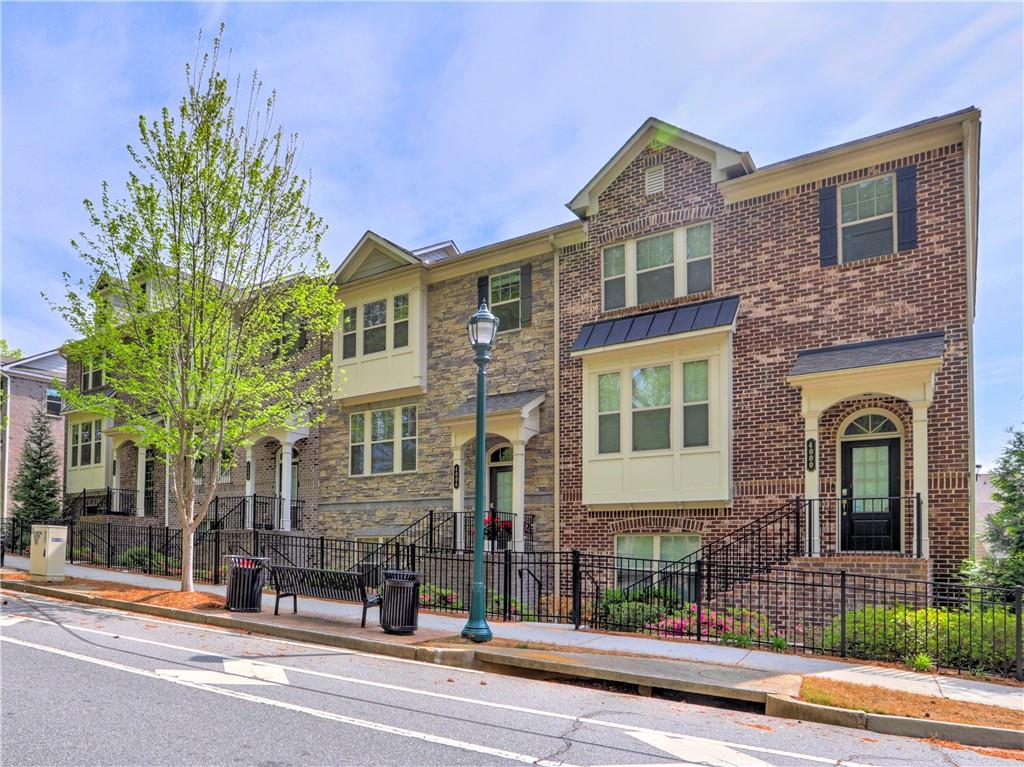 4004 Townsend Ln, Dunwoody, GA 30346 - MLS 7560896 - Coldwell Banker