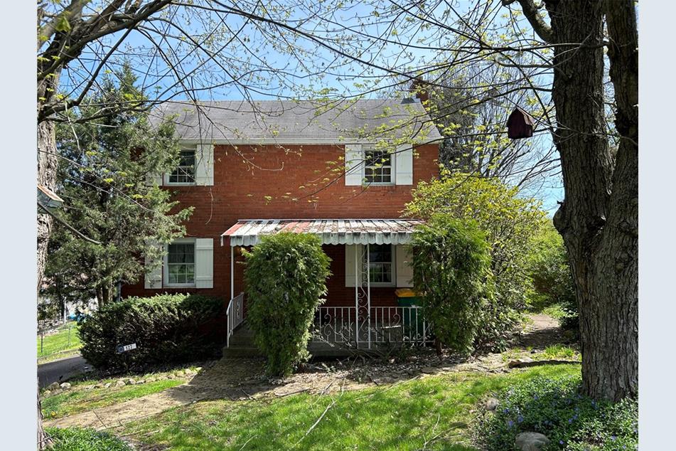 127 Demar Blvd, North Strabane, PA 15317 - MLS 1653848 - Coldwell Banker