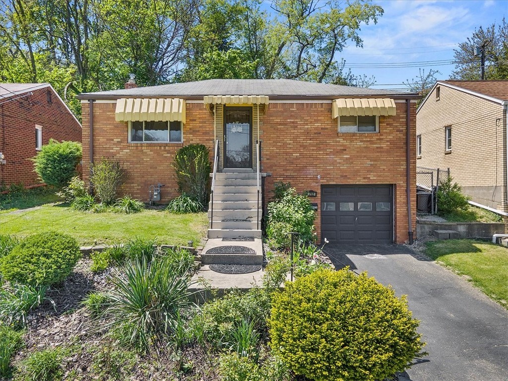 712 Linda Dr, Pittsburgh, PA 15226 - MLS 1554409 - Coldwell Banker