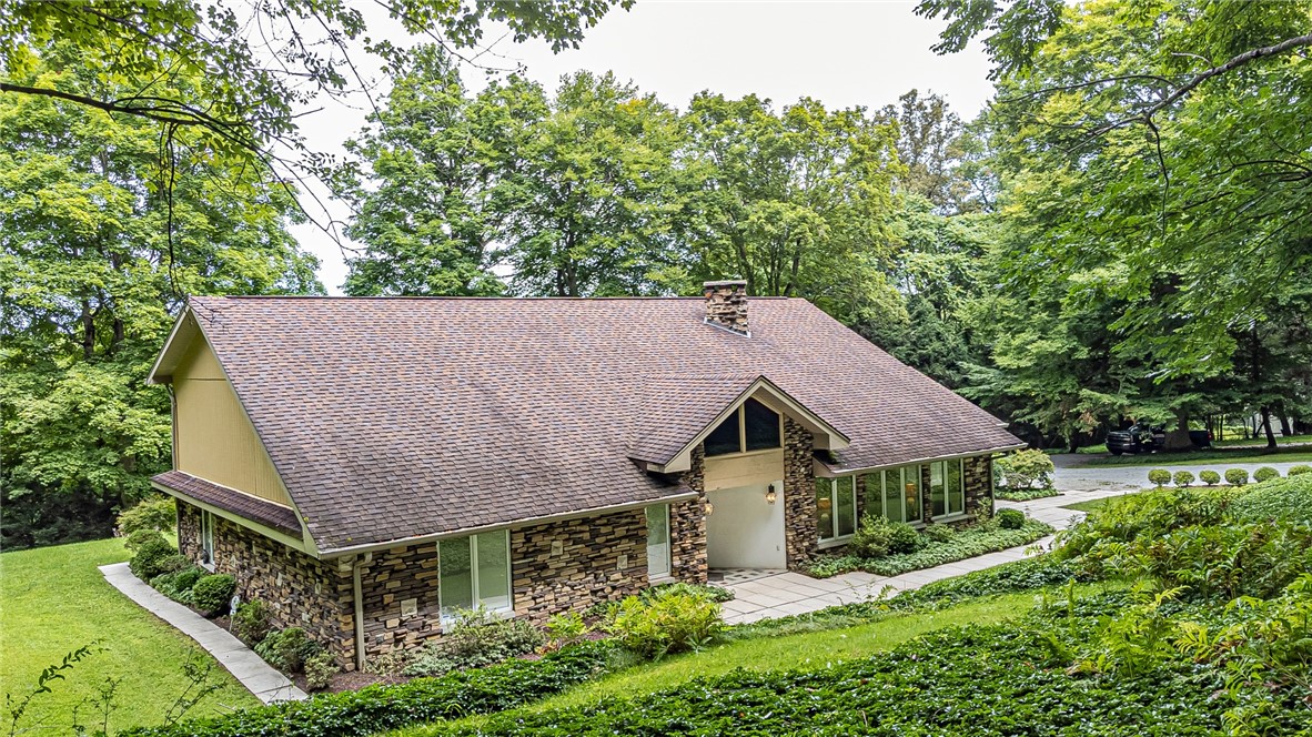 452 Mt Thor Rd, Hempfield Township, PA 15601 - MLS 1572070 - Coldwell ...