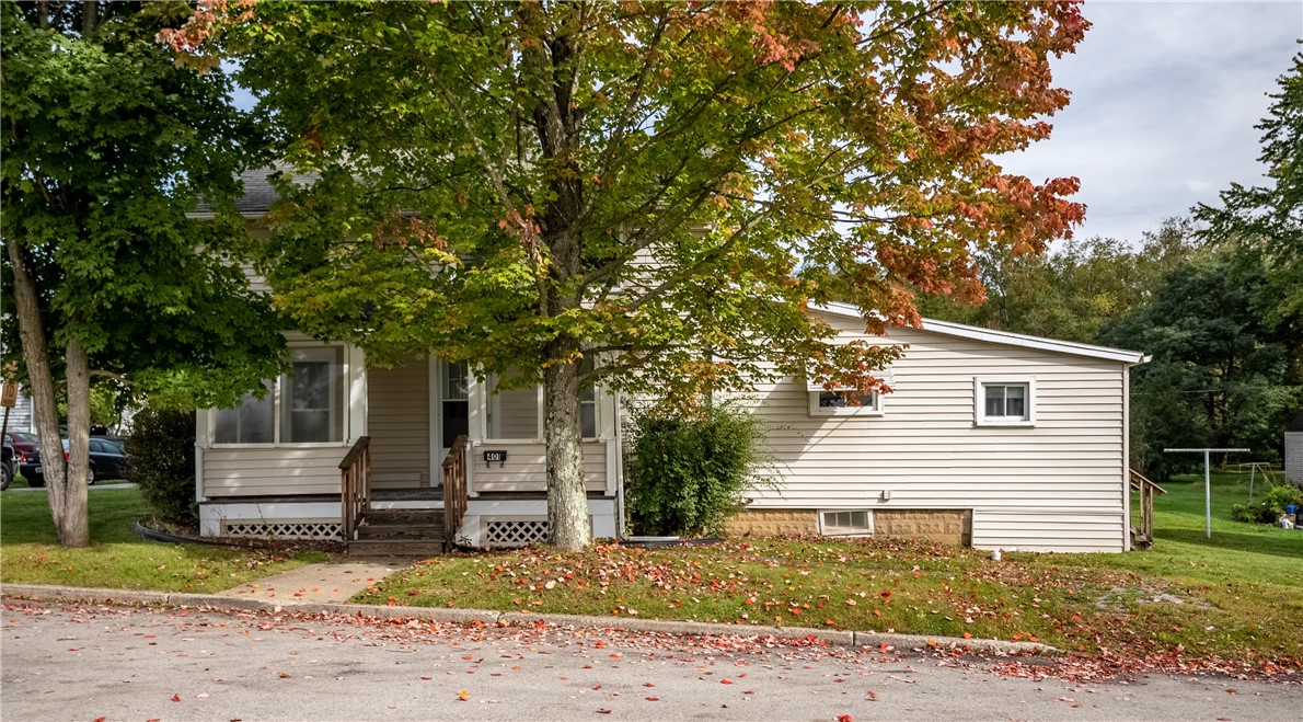 401 Sheriff St, Mercer Boro, PA 16137 - MLS 1578708 - Coldwell Banker
