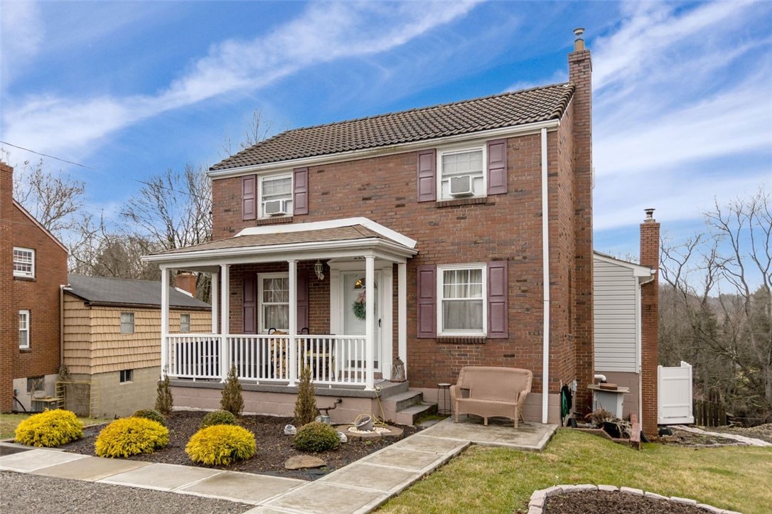 221 Verna Dr, Pittsburgh, PA 15209 - MLS 1594843 - Coldwell Banker 221 Verna Dr, Pittsburgh, PA 15209 - MLS 1594843 - Coldwell Banker