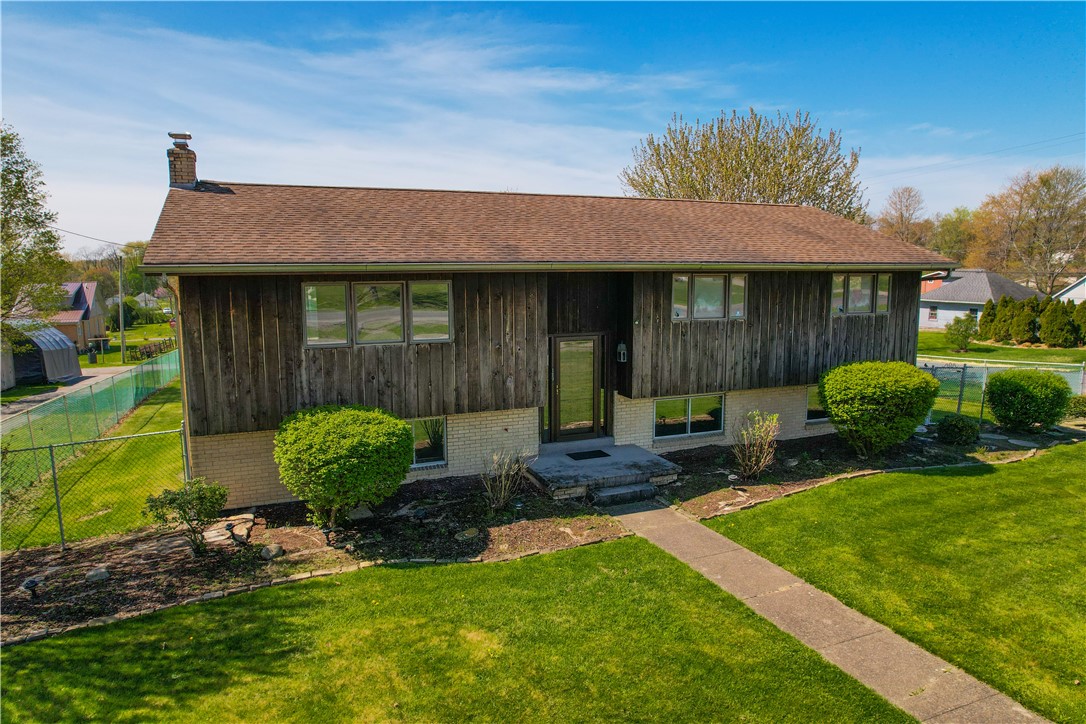 129 Highfield Rd, Twp of But NW, PA 16001 - MLS 1603892 - Coldwell Banker