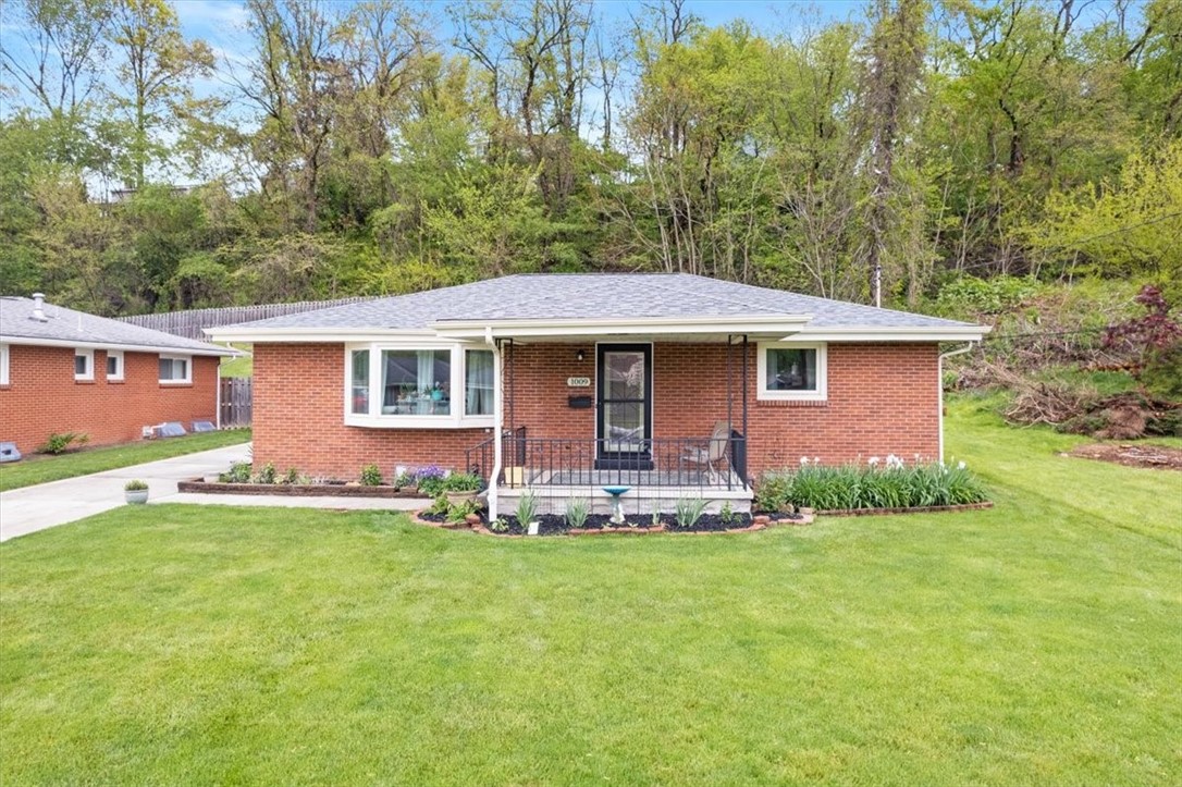 1009 Royal Ct, Cheswick, PA 15024 - MLS 1604411 - Coldwell Banker