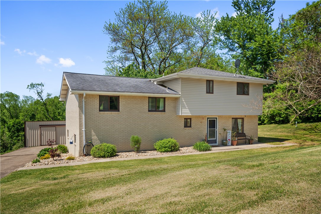 936 Peairs Rd, Elizabeth Twp/Boro, PA 15037 - MLS 1606348 - Coldwell Banker