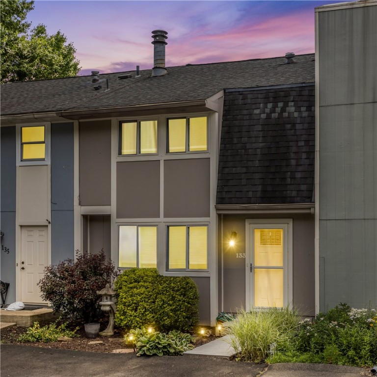 133 Rampart Blvd, Pittsburgh, PA 15068 - MLS 1610854 - Coldwell Banker