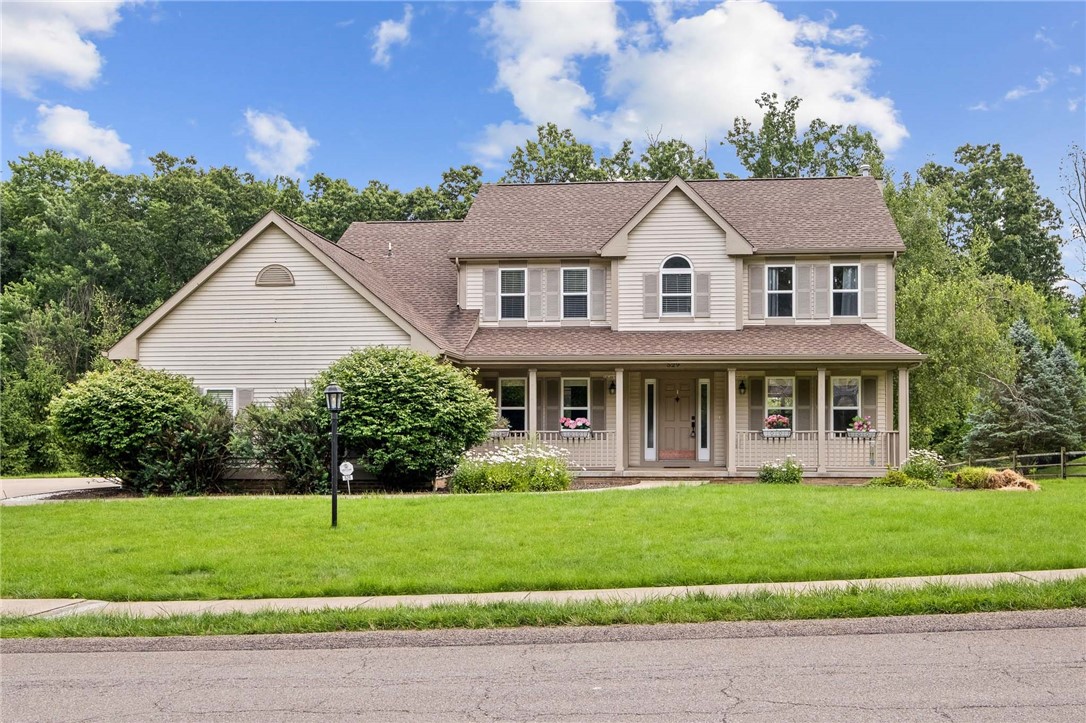 529 Dorchester Dr, Seven Fields Boro, PA 16046 - MLS 1614110 - Coldwell ...