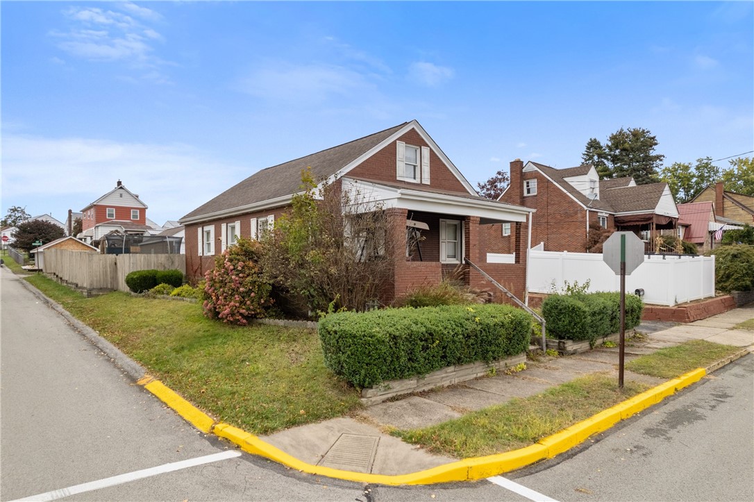 1101 Roup Ave, Brackenridge, PA 15014 - MLS 1628244 - Coldwell Banker