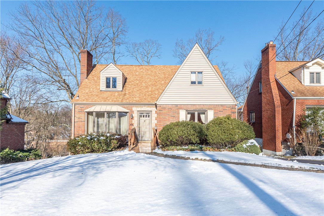 201 Roycroft Ave, Pittsburgh, PA 15234 - MLS 1641631 - Coldwell Banker