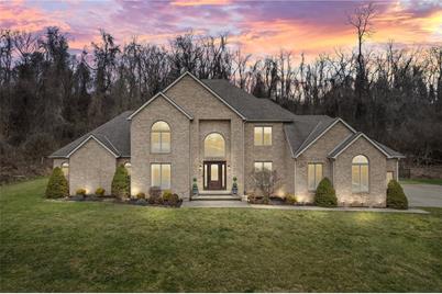 5698 Aiken Rd, Robinson Twp - NWA, PA 15136 - MLS 1641722 - Coldwell Banker