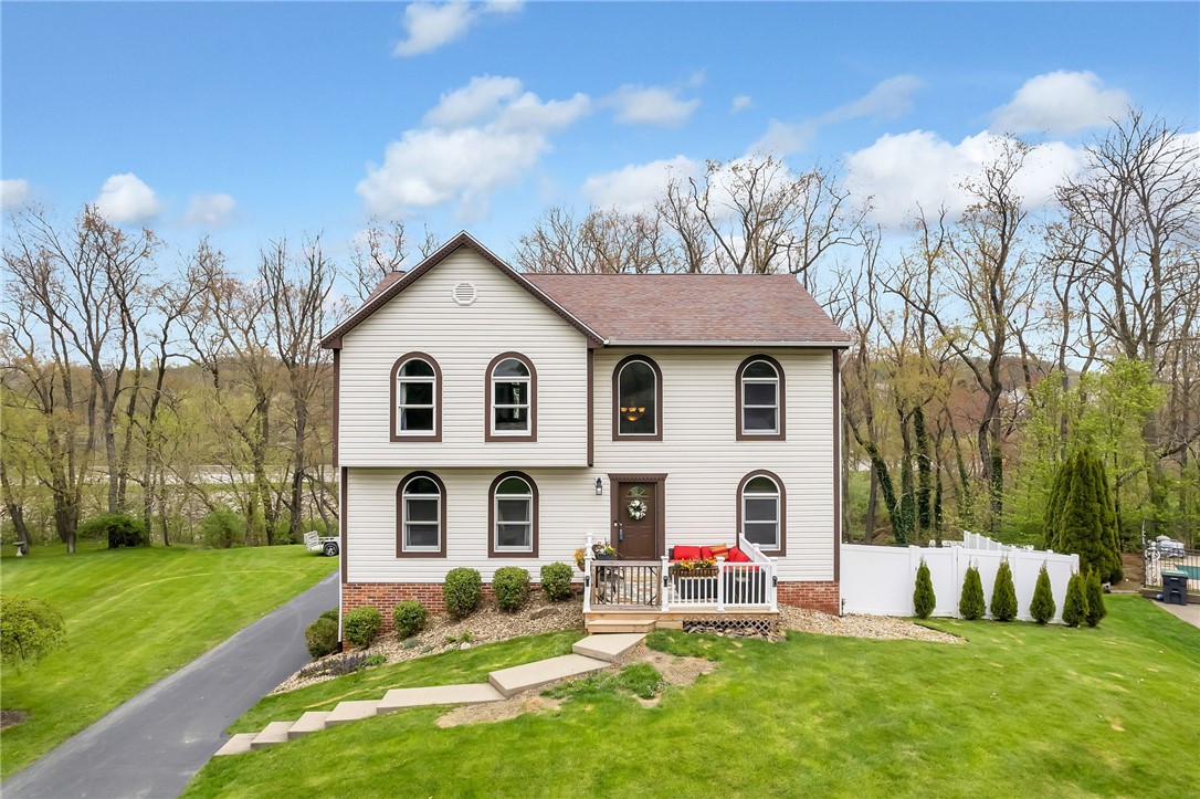 187 Woodbine Dr, Cranberry Township, PA 16066 - MLS 1650210 - Coldwell ...