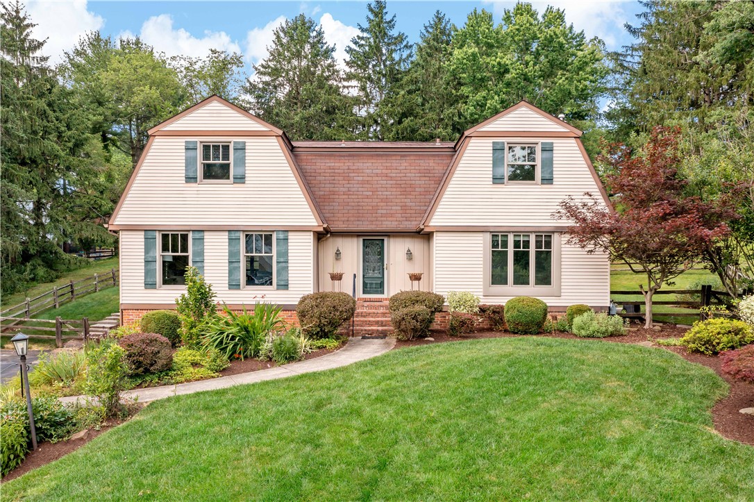 1611 Tier Dr, Pittsburgh, PA 15241 - MLS 1660552 - Coldwell Banker