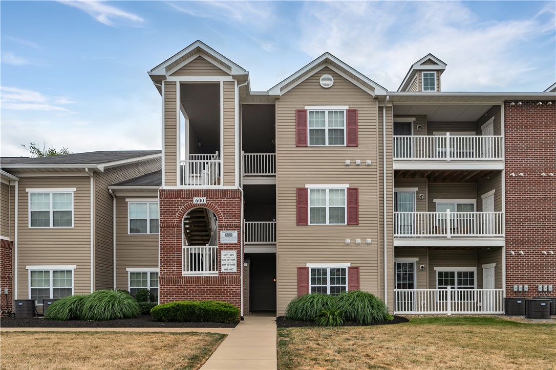 605 Stockton Ridge, Cranberry Township, PA 16066 - MLS 1663175 ...