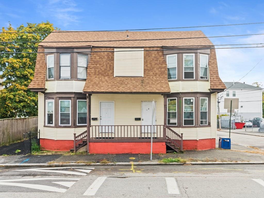200 Oxford St, Providence, RI 02905 - MLS 1323420 - Coldwell Banker