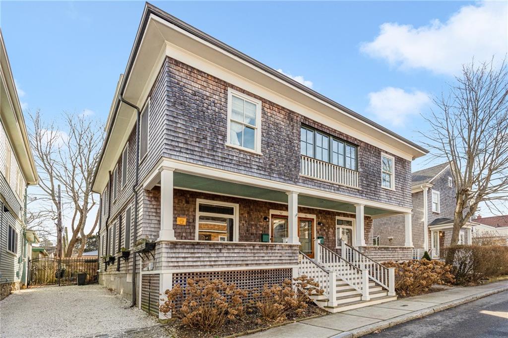 35 Mt Vernon St, Newport, RI 02840 - MLS 1328976 - Coldwell Banker