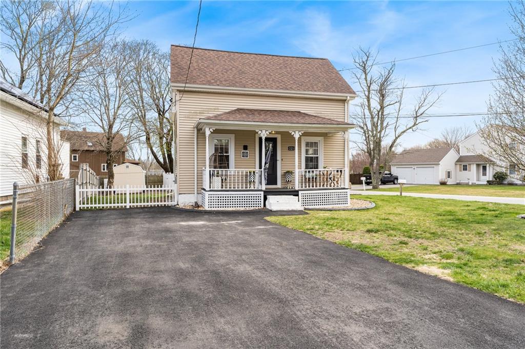 221 County St, Seekonk, MA 02771 - MLS 1333283 - Coldwell Banker