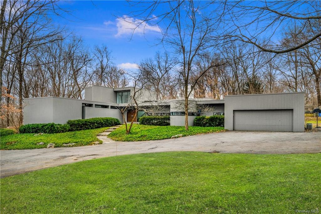 130 Old Roaring Brook Rd, Mount Kisco, NY 10549 - MLS H6128566 ...