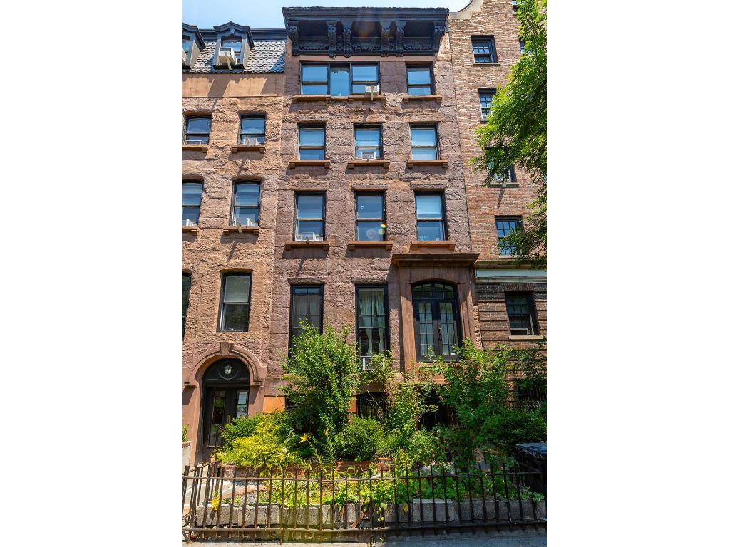 447 W 22nd St, New York, NY 10011 - MLS RLS10995703 - Coldwell Banker