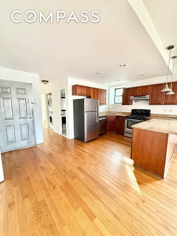 686 6th Ave #3, New York City, NY 11215 - MLS RLS11023152 - Coldwell Banker