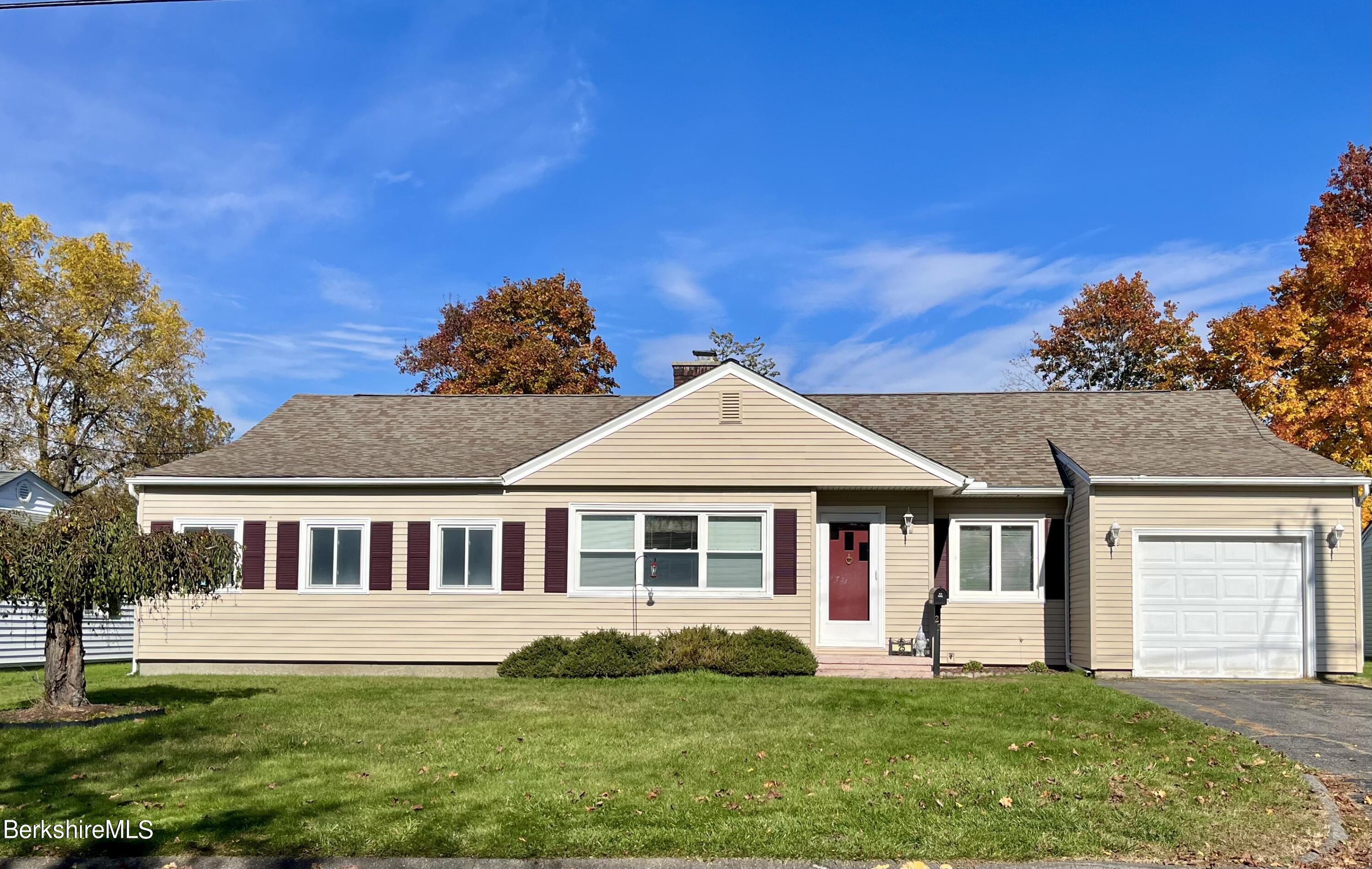 25 Maple St, North Adams, MA 01247 - MLS 241946 - Coldwell Banker