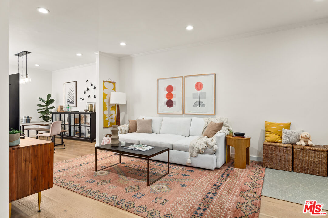 1144 Chelsea Ave #C, Santa Monica, CA 90403 - MLS 24-400301 - Coldwell ...