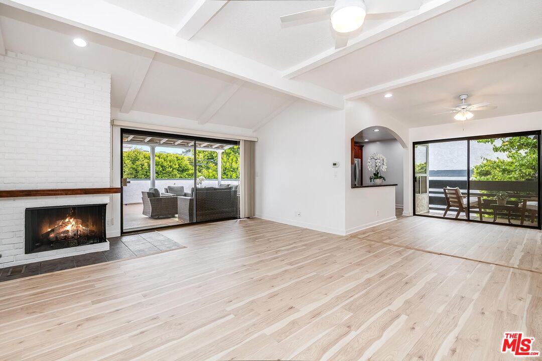 807 Haverford Ave, Pacific Palisades, CA 90272 - MLS 23-274367 ...