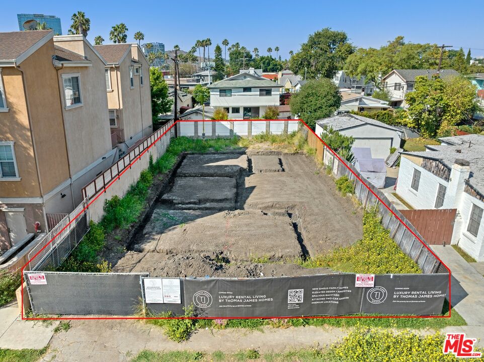 5832 David Ave, Los Angeles, CA 90034 - MLS 23-292633 - Coldwell Banker