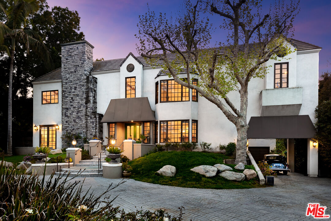 4333 Forman Ave, Toluca Lake, CA 91602 - MLS 24-364411 - Coldwell Banker