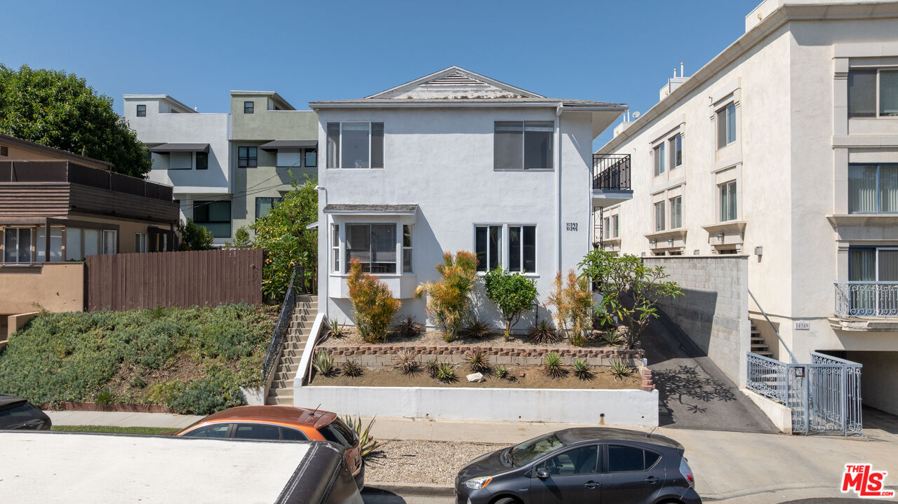 10393 Almayo Ave, Los Angeles, CA 90064 - MLS 25598023 - Coldwell Banker