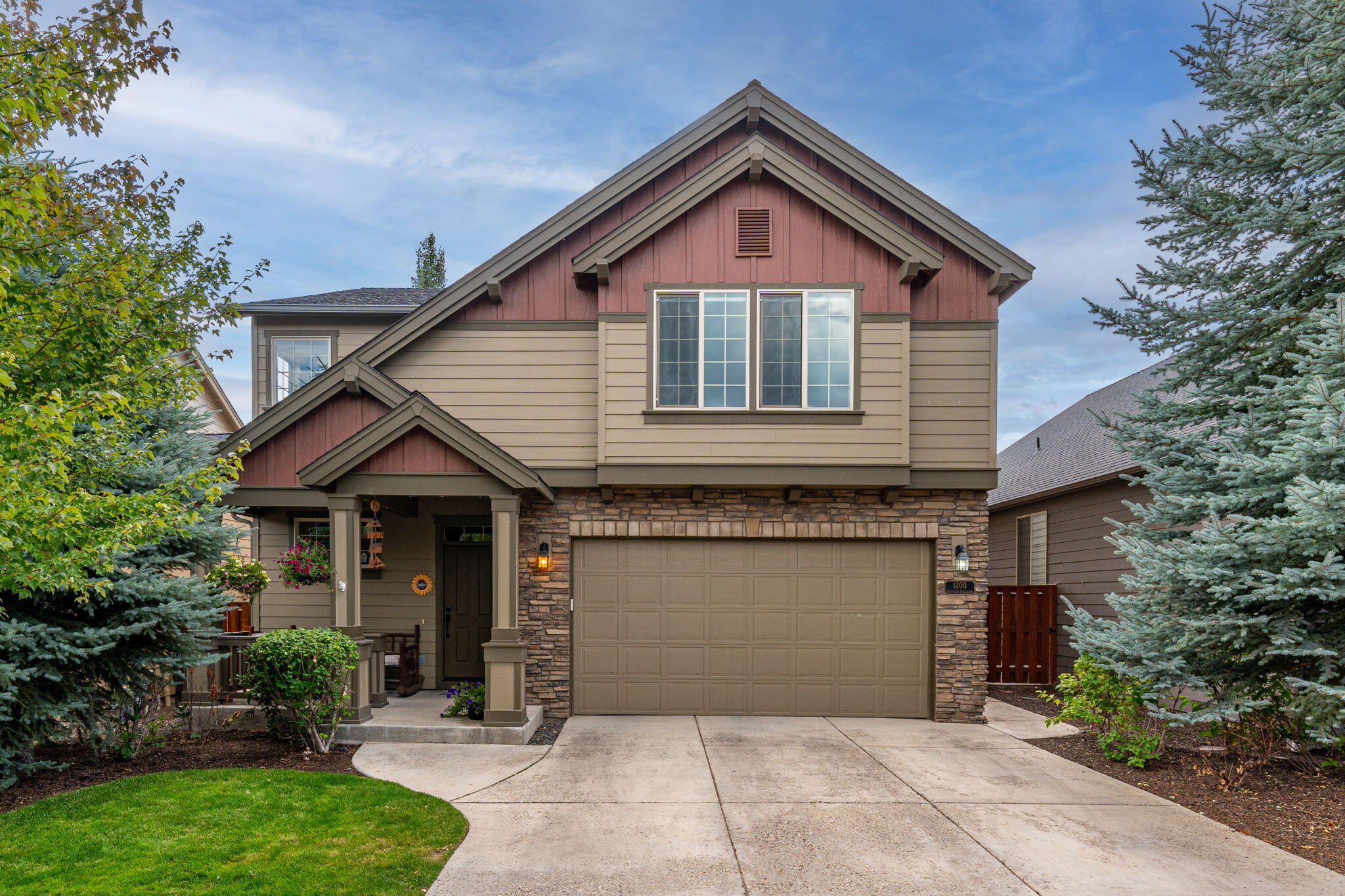 1200 NE Steins Pillar Dr, Prineville, OR 97754 - MLS 220197263 ...
