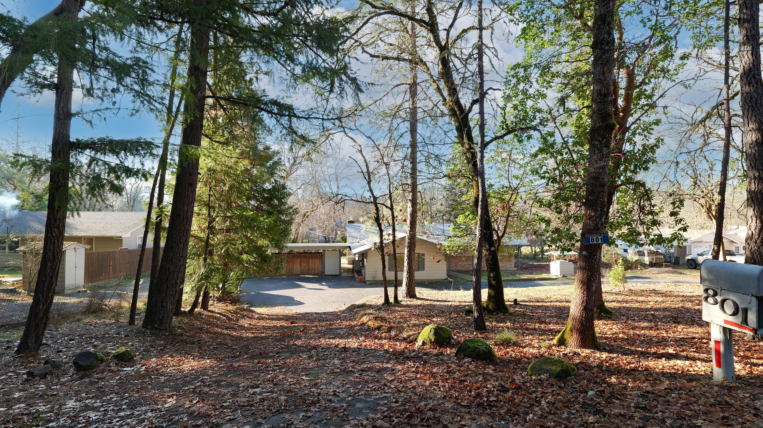 801 Old Ferry Rd, Shady Cove, OR 97539 - MLS 220213654 - Coldwell Banker