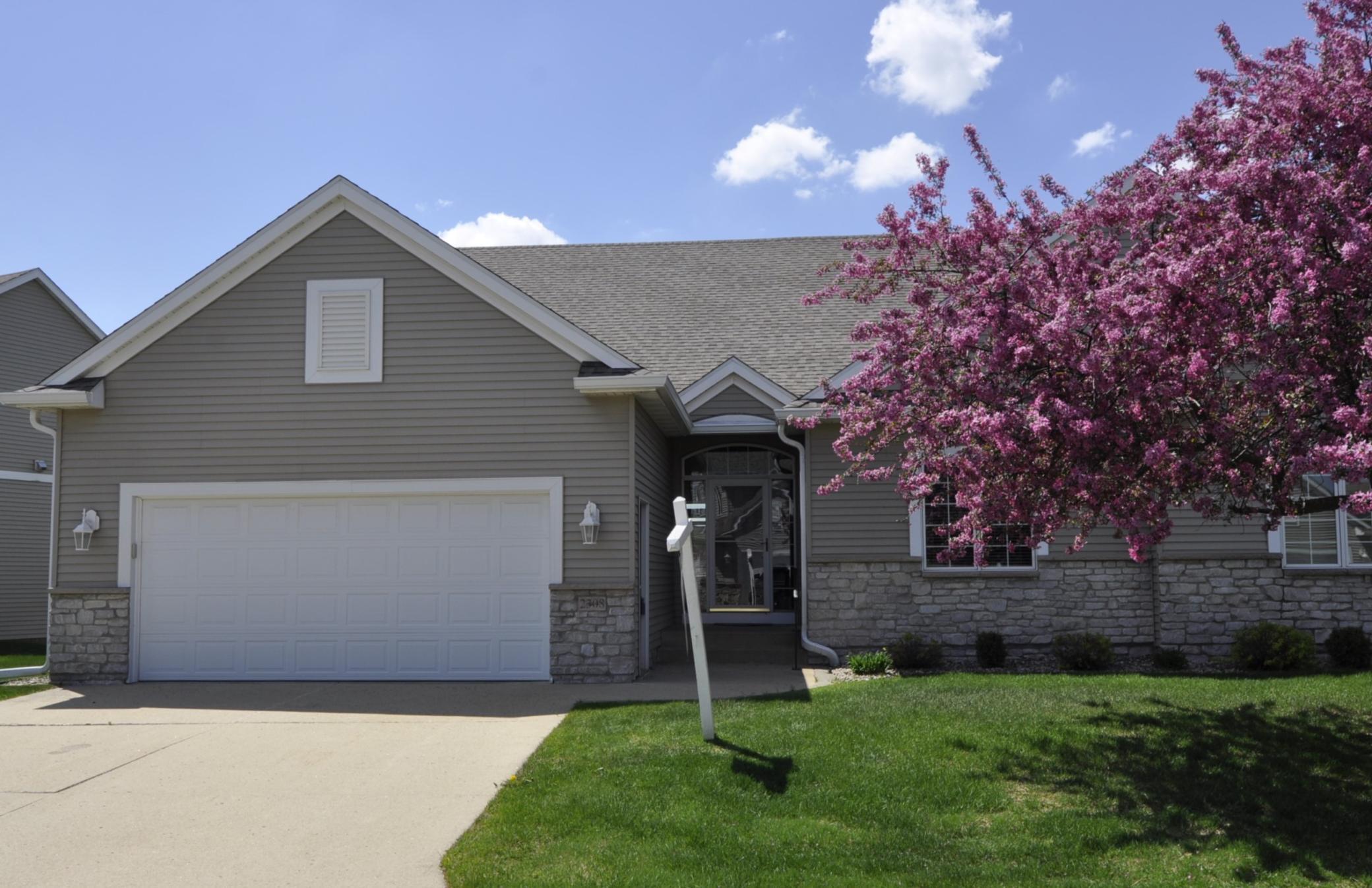 2308 Coral Ct NE, Rochester, MN 55906 - MLS 6676886 - Coldwell Banker