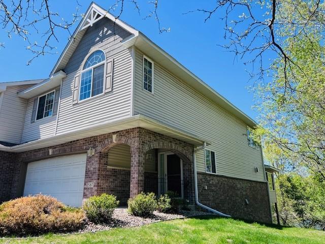 587 Crane Creek Ln, Eagan, MN 55121 - MLS 6703853 - Coldwell Banker