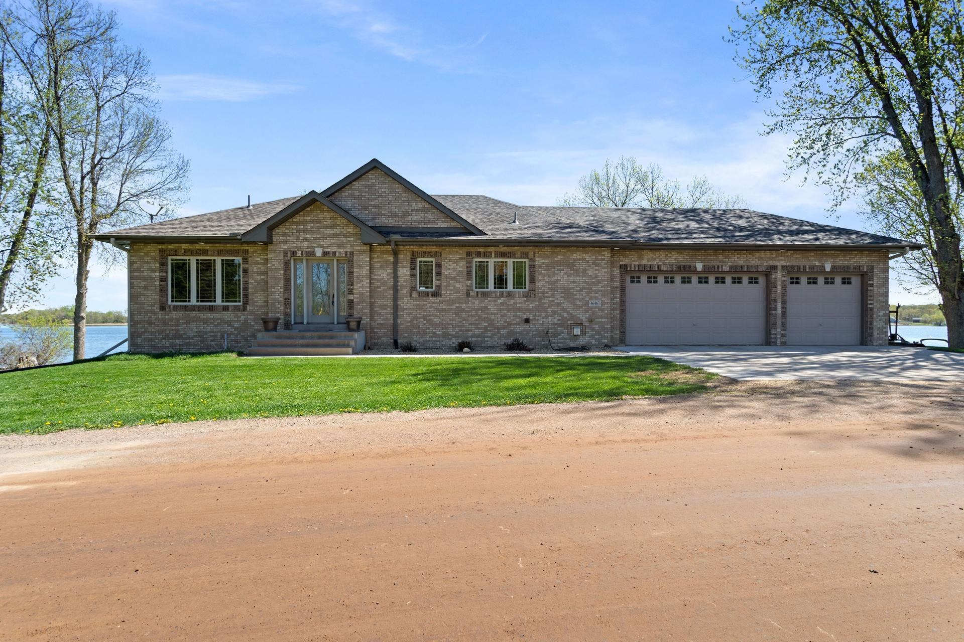 46463 Cambridge Dr, Stanchfield, MN 55080 - MLS 6715225 - Coldwell Banker