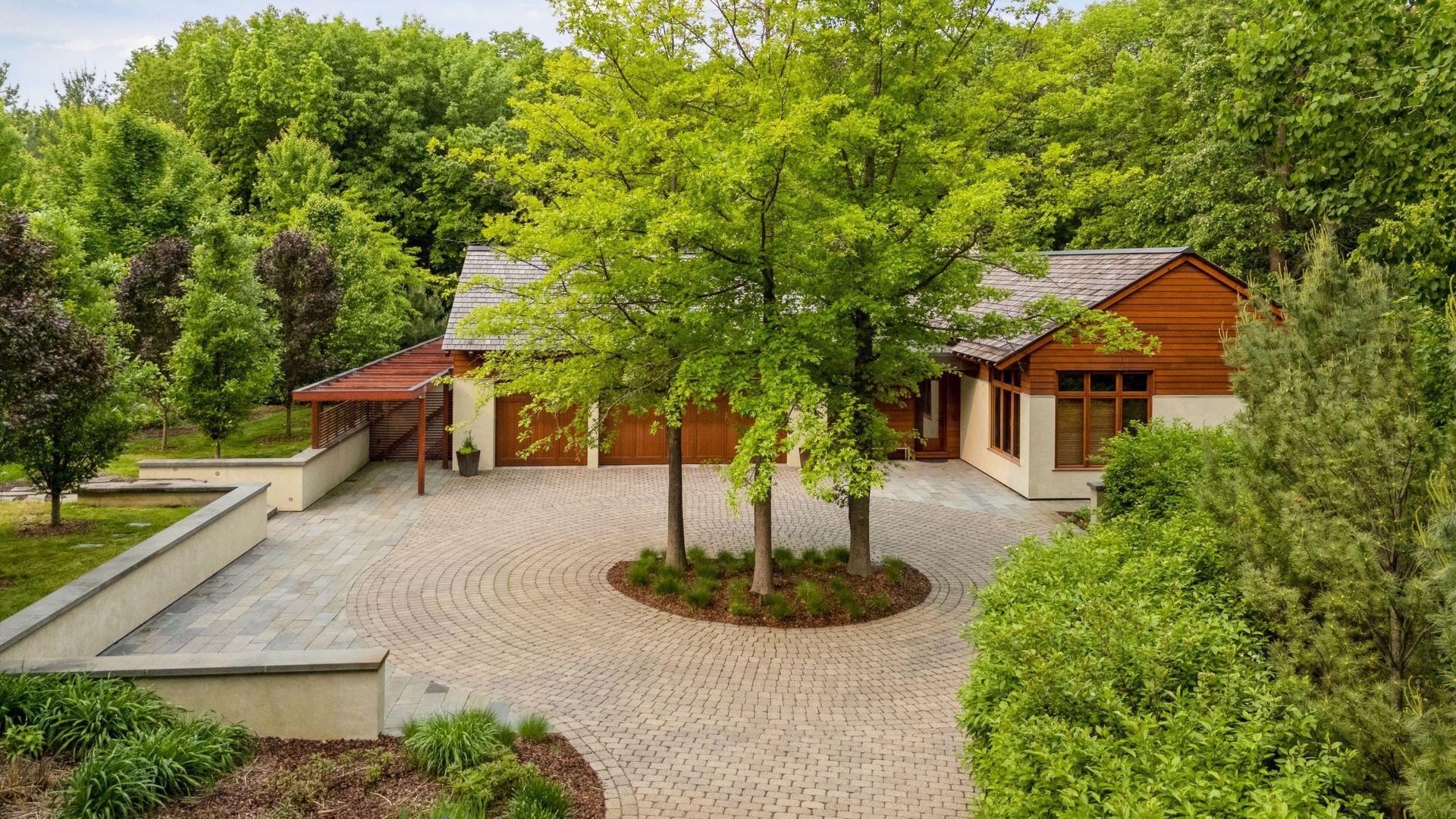 20545 Linden Rd, Deephaven, MN 55331 - MLS 6720439 - Coldwell Banker