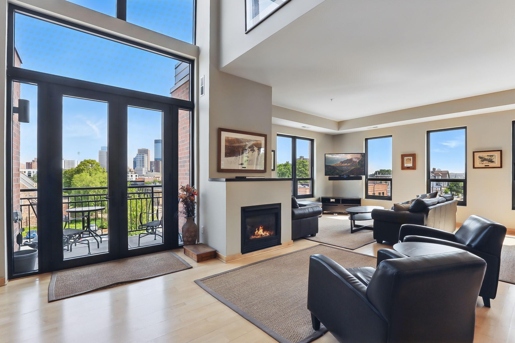 9 W Franklin Ave #313, Minneapolis, MN 55404 - MLS 6725367 - Coldwell ...