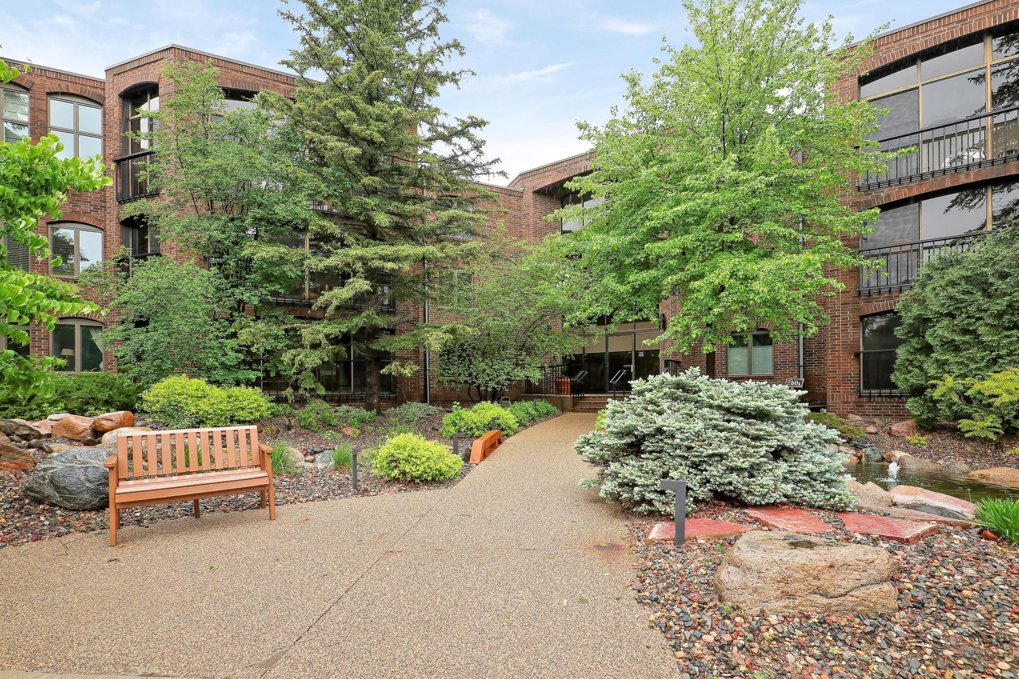 5601 Dewey Hill Rd #310, Edina, MN 55439 - MLS 6725855 - Coldwell Banker