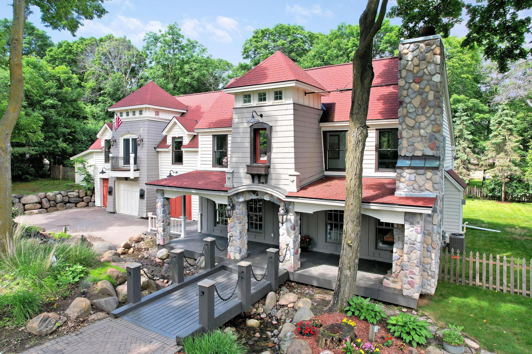 3540 Montgomerie Ave, Deephaven, MN 55391 - MLS 6740534 - Coldwell Banker