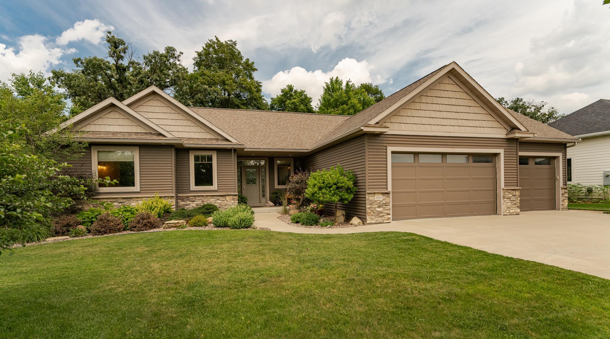 4089 Stone Point Dr NE, Rochester, MN 55906 - MLS 6751179 - Coldwell Banker