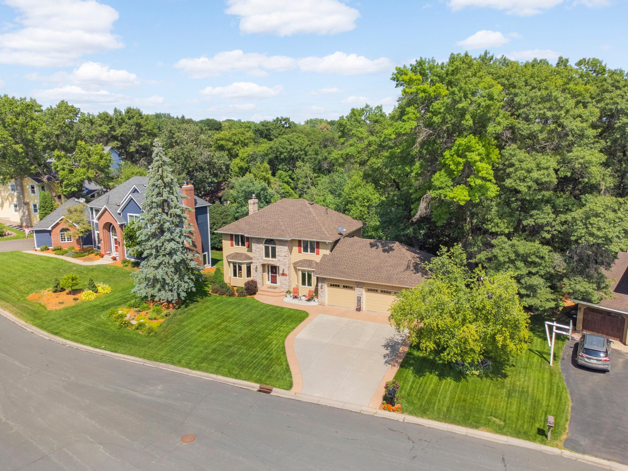 13445 Georgia Cir, Apple Valley, MN 55124 - MLS 6756900 - Coldwell Banker