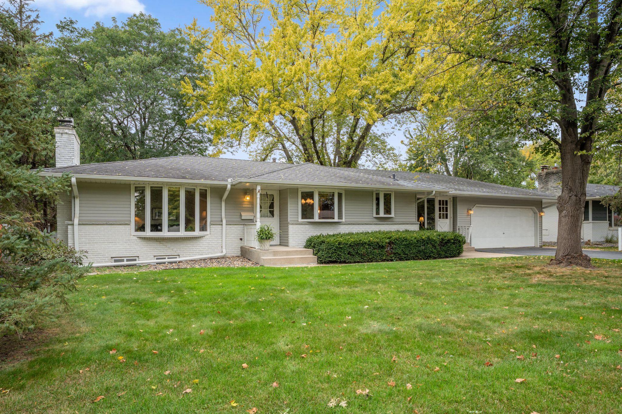 10940 Chowen Ave S, Bloomington, MN 55431 - MLS 6799235 - Coldwell Banker