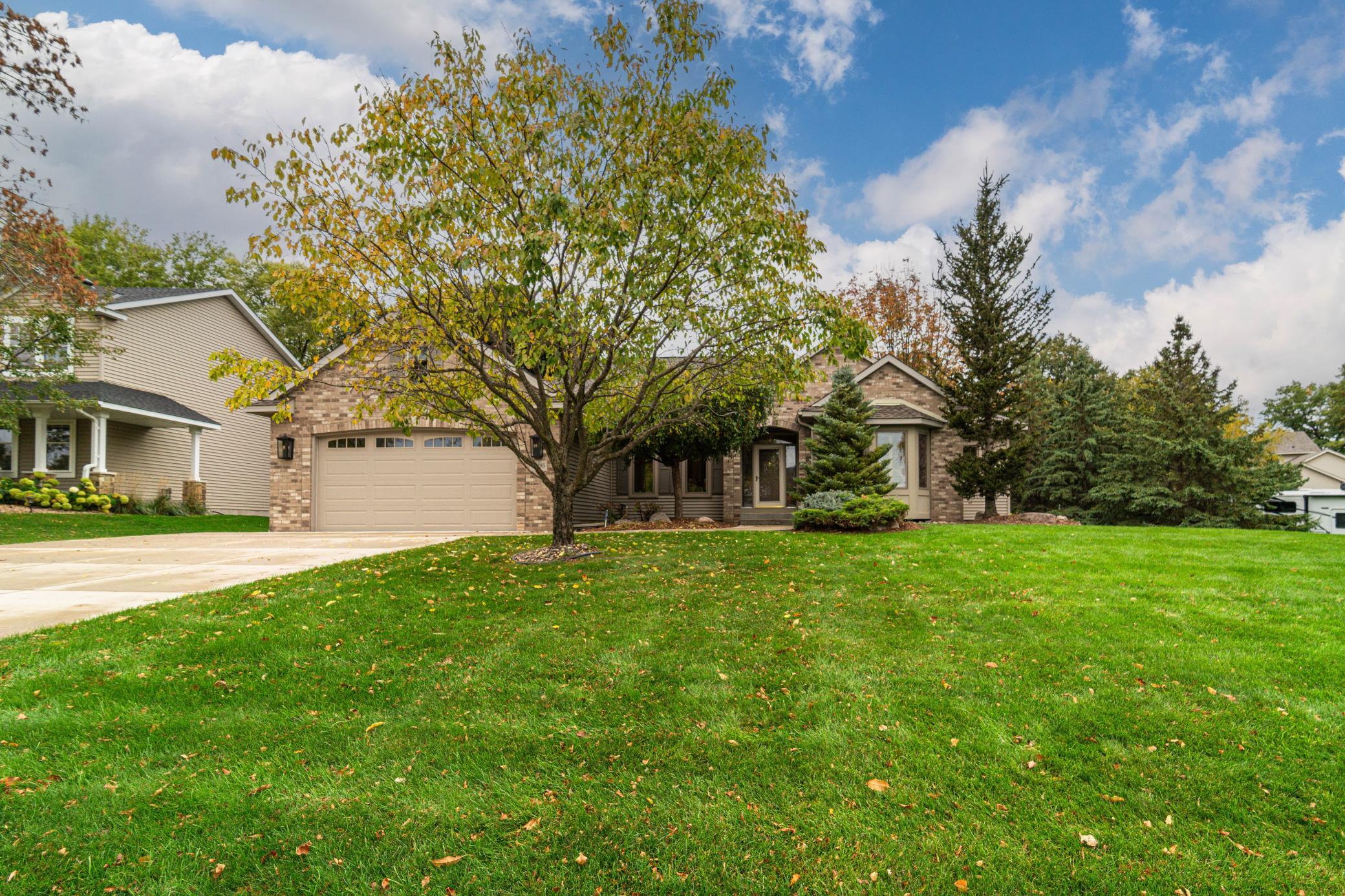 11285 163rd St W, Lakeville, MN 55044 - MLS 6811920 - Coldwell Banker
