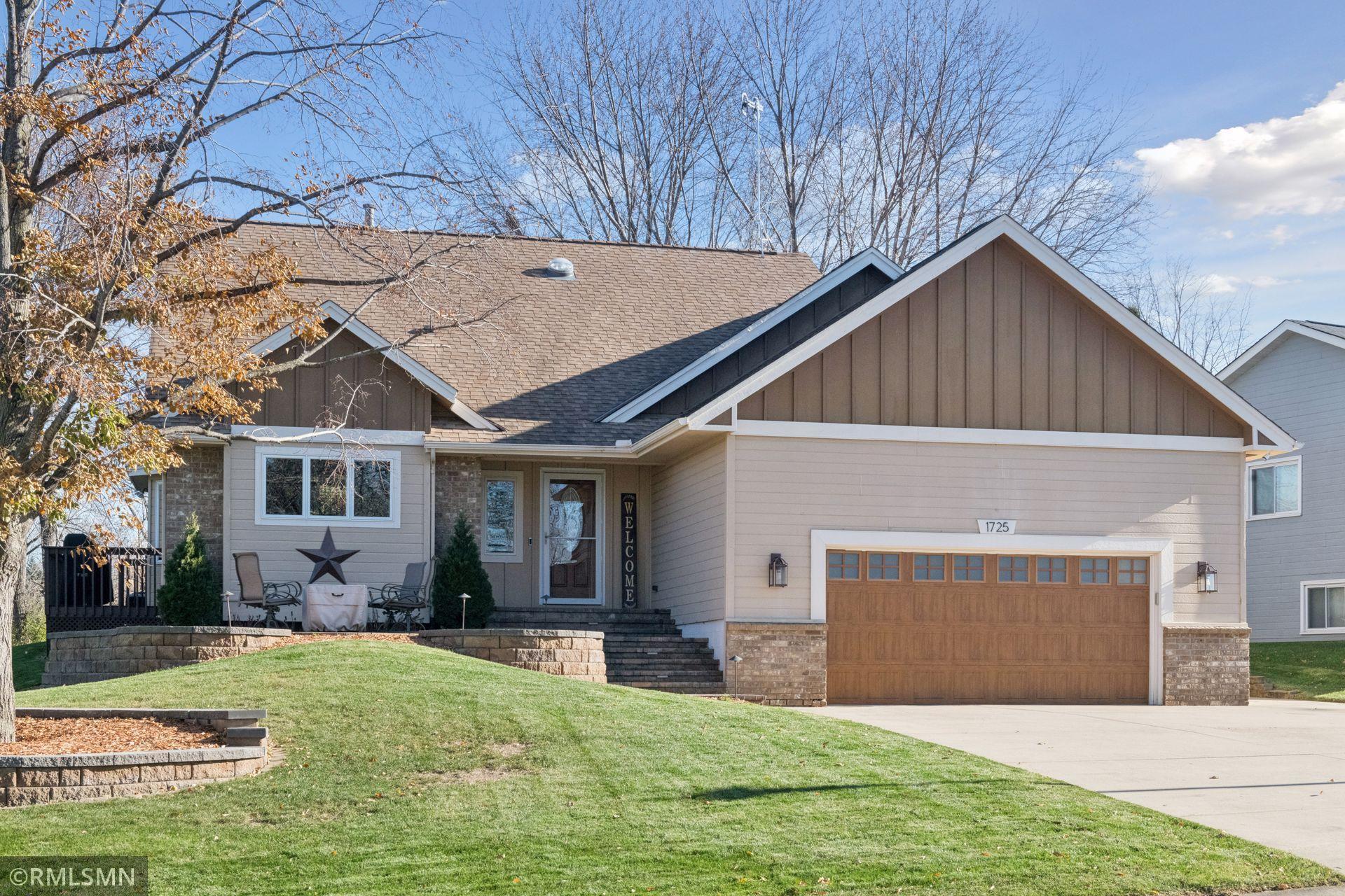 1725 White Oak Dr, Chaska, MN 55318 - MLS 6814468 - Coldwell Banker