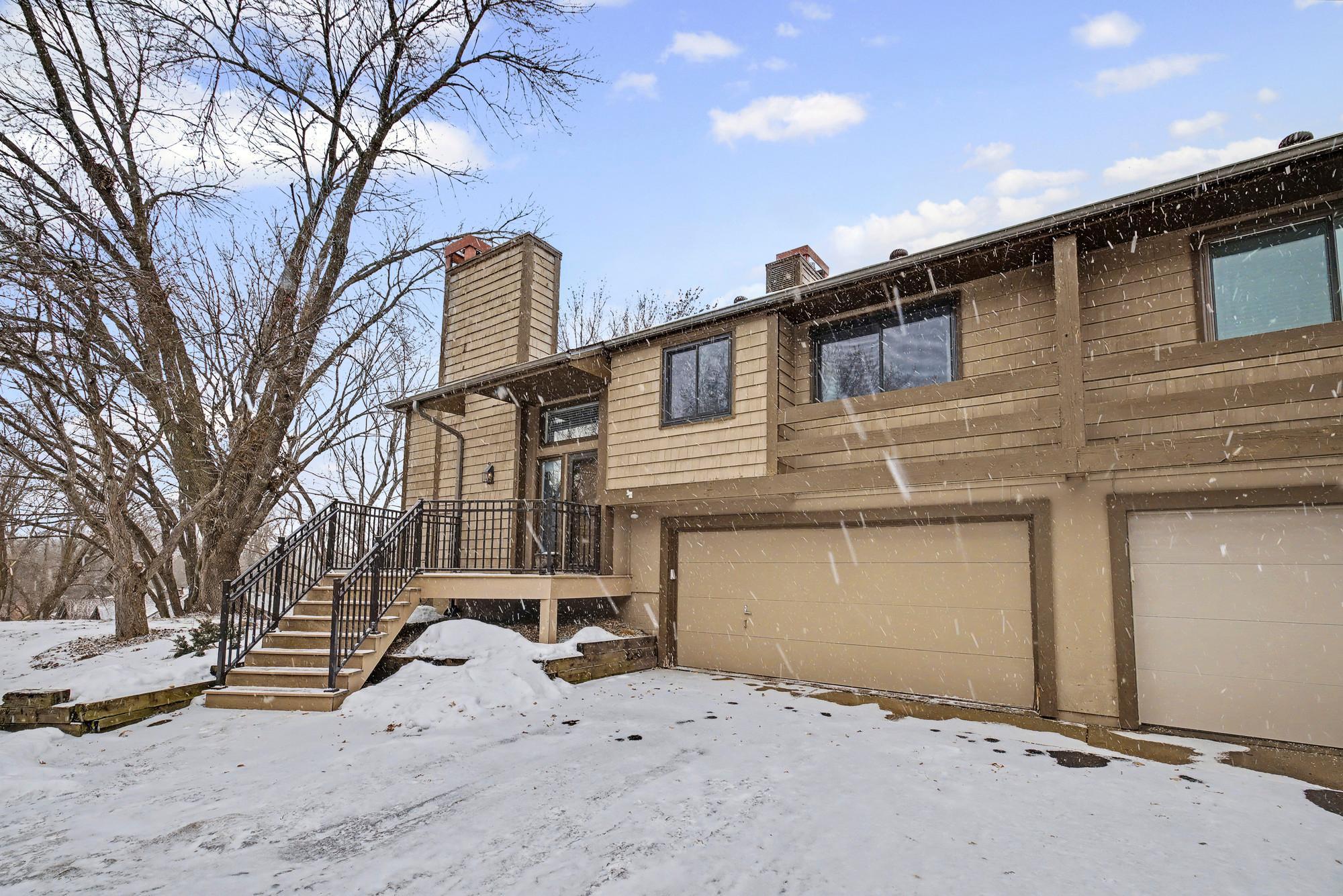 11557 Carriage Ct, Eden Prairie, MN 55344 - MLS 6823173 - Coldwell Banker