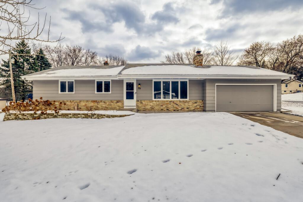70 W Sandra Lee Dr, Saint Paul, MN 55119 - MLS 7011726 - Coldwell Banker
